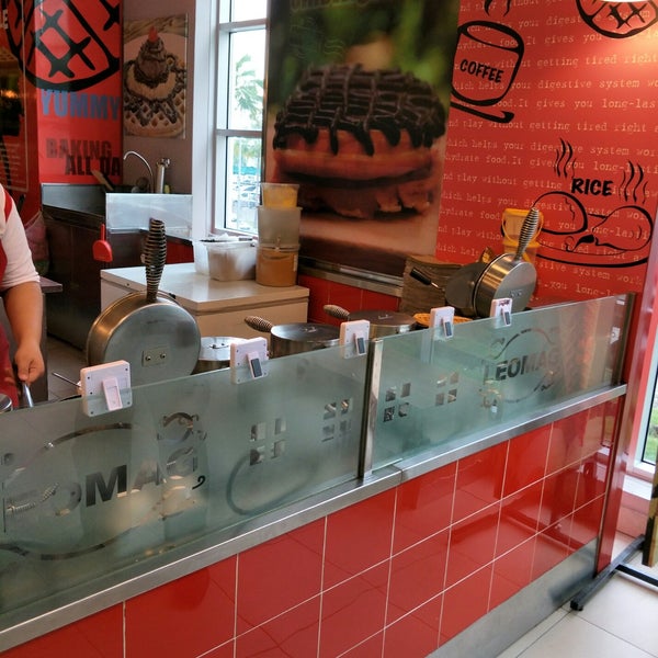 Photos at Leomag Waffle - Food Truck