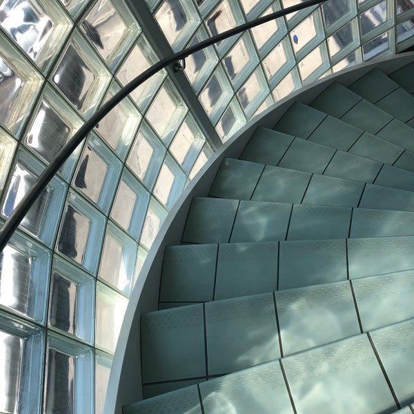 St. Louis Public Library - Buder Branch - St. Louis Hills - 10 tips ...