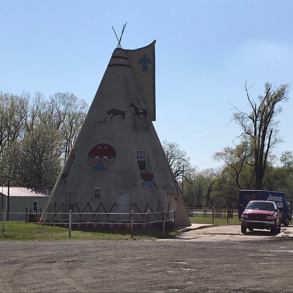 The Teepee - Bar