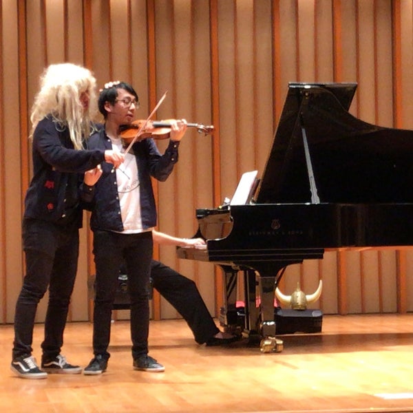 Herbert Zipper Concert Hall - Bunker Hill - 200 S Grand Ave