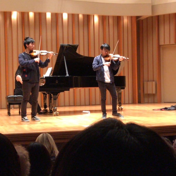 Herbert Zipper Concert Hall - Bunker Hill - 200 S Grand Ave