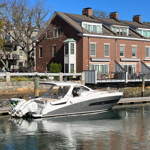 Harbor Walk - North End - Waterfront - 3 tips