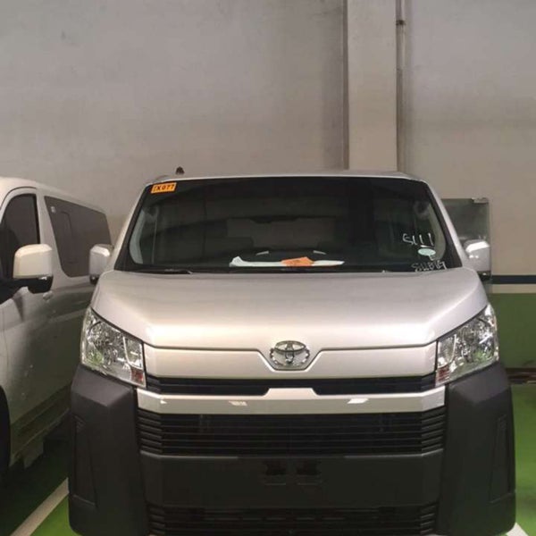 Toyota Commonwealth - Car Dealership in Quezon City