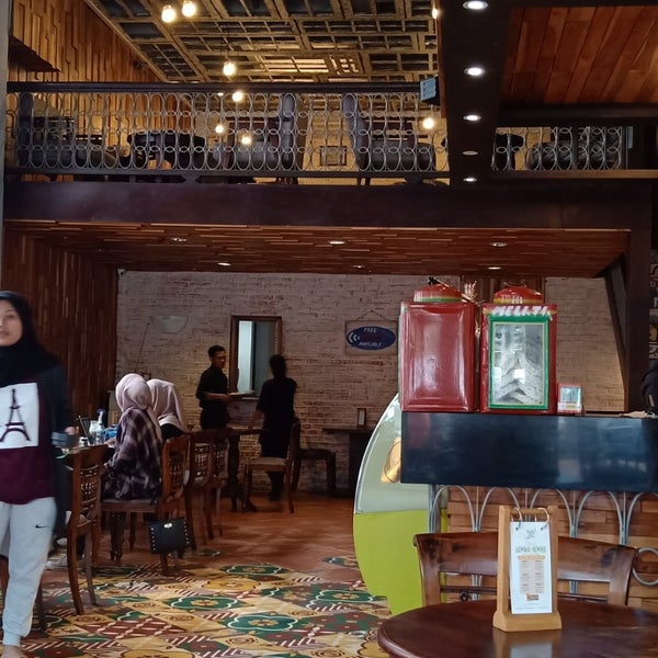 Ajag Ijig - Indonesian Restaurant in Jakarta Pusat