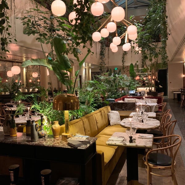 L'Alcazar - French Restaurant in Paris