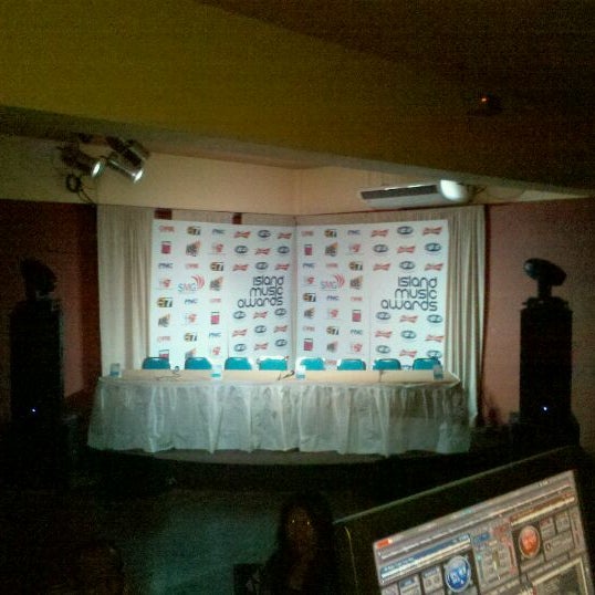 Club Xscape - Night Club