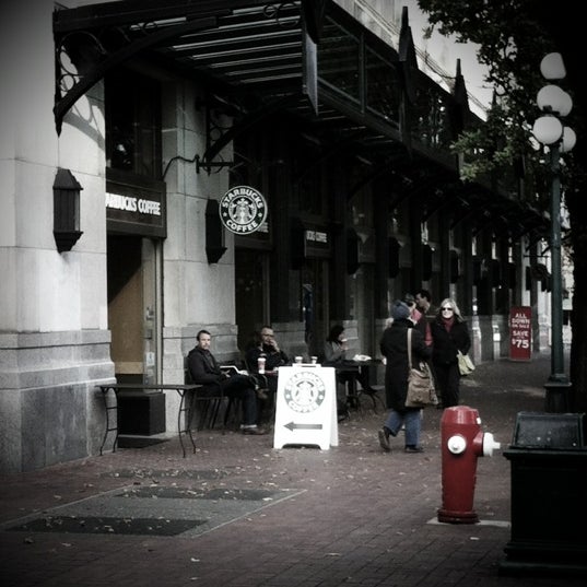 Starbucks (Now Closed) - Downtown Victoria - 1234 Government St.