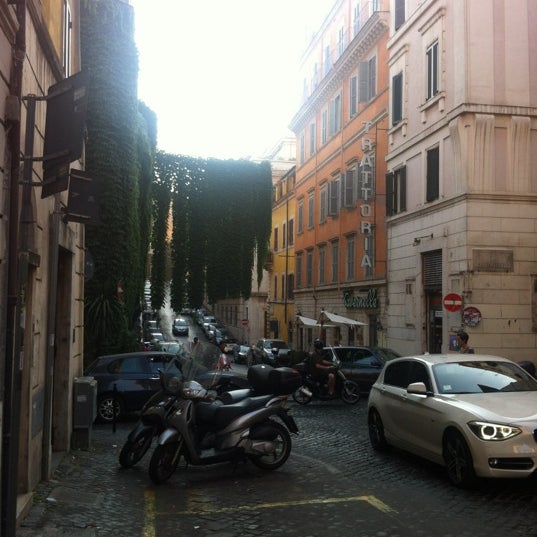 Via del Boschetto - Road
