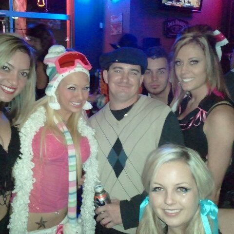 Critters Pub - Dive Bar in Deltona Lakes