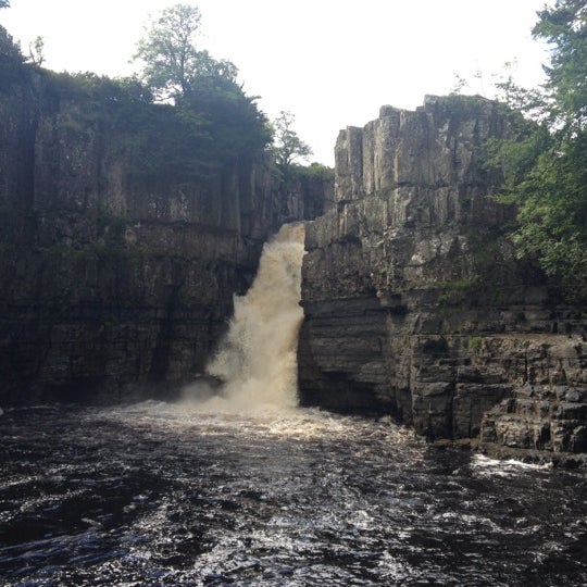 High Force Waterfall - 7 tips