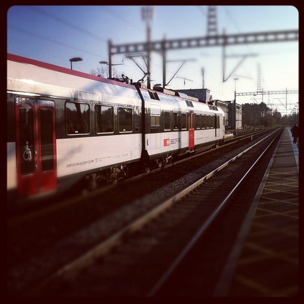 Gare de Coppet - Place de la Gare