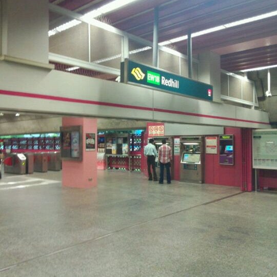 Redhill MRT Station (EW18) - Train Station in Singapore