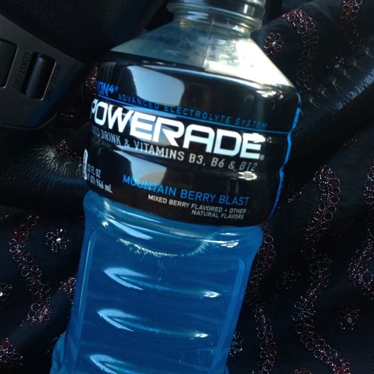 Chevron - Fuel Station in Carson