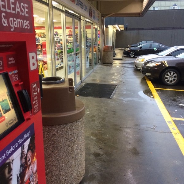 7-Eleven - West Queen Anne - Seattle, WA