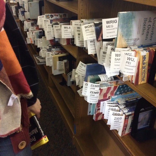 Photos at Seattle Public Library - Queen Anne - West Queen Anne - 4 ...