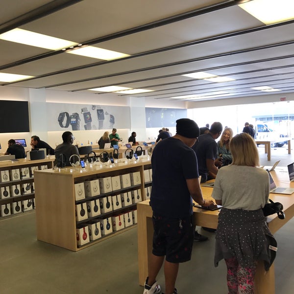 Photos at Apple Suburban Square - 23 tips from 2280 visitors