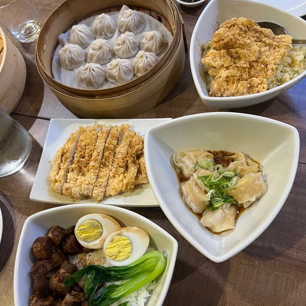 Shi Lin 士林 - Poblacion - Rockwell