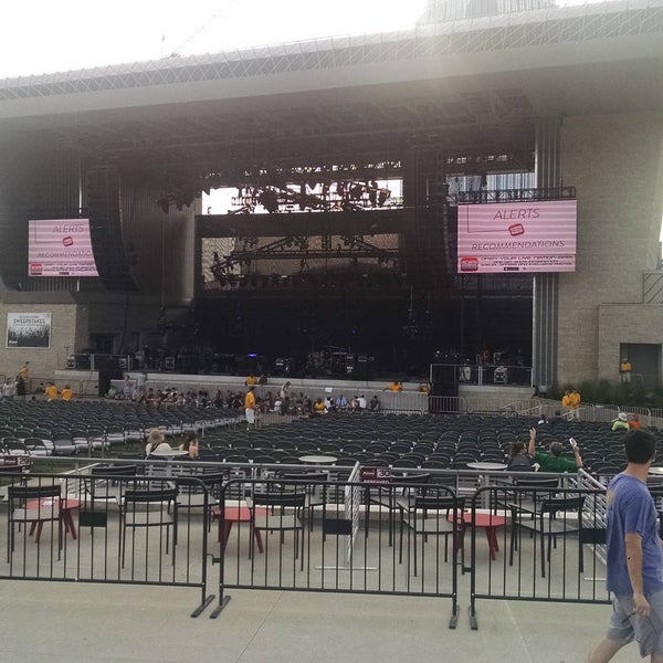 Ascend Amphitheater Seating View | Cabinets Matttroy