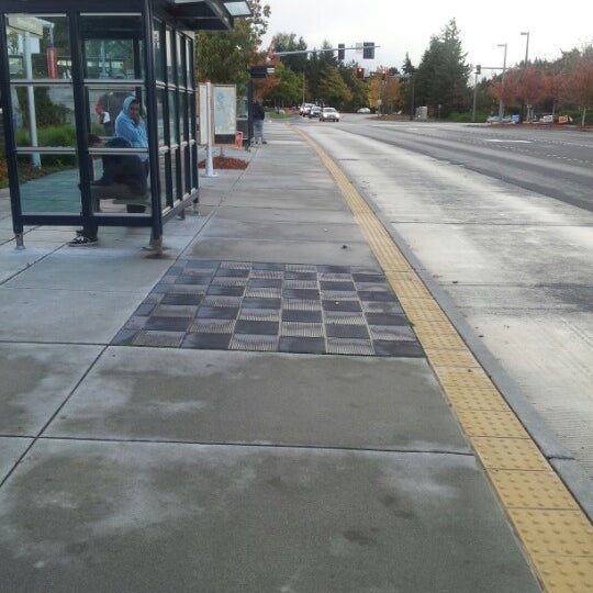 Mercer Island Park & Ride - Bus Line in Mercer Island