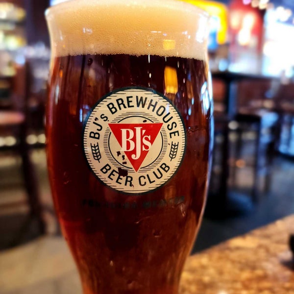 BJ's Restaurant & Brewhouse - American Restaurant in Palmdale