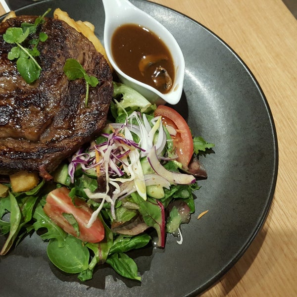 Padstow RSL Club - 5 tips from 75 visitors