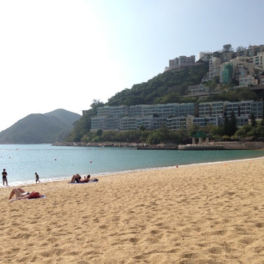 Photos at Repulse Bay Beach 淺水灣泳灘 - 浅水湾 - 90 tips