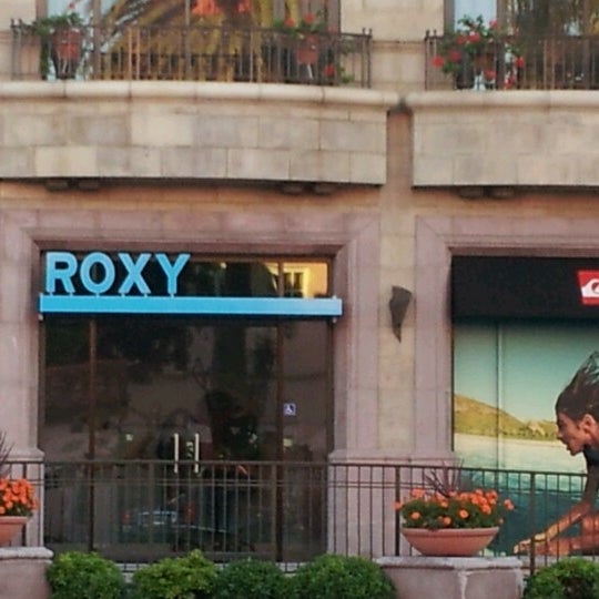Roxy Store