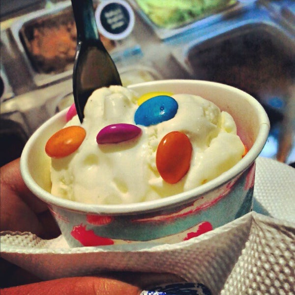 Ice Cream Works - Dessert Shop