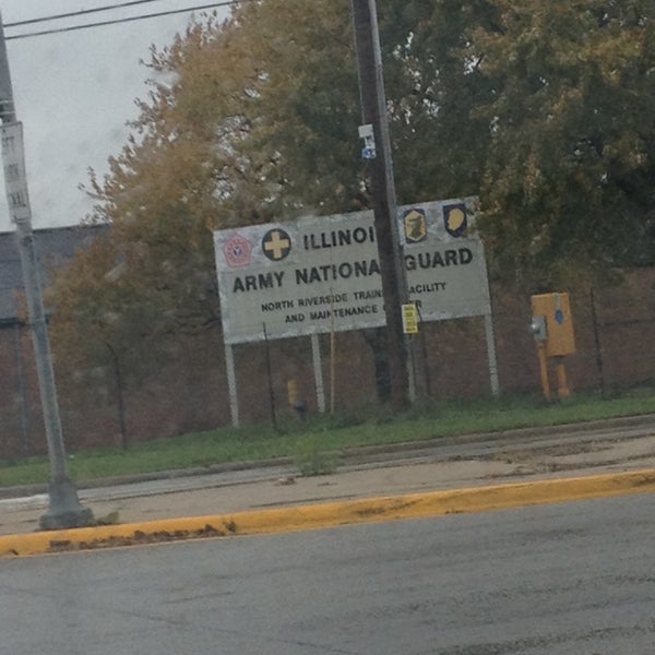 North Riverside Armory - Military Base in North Riverside