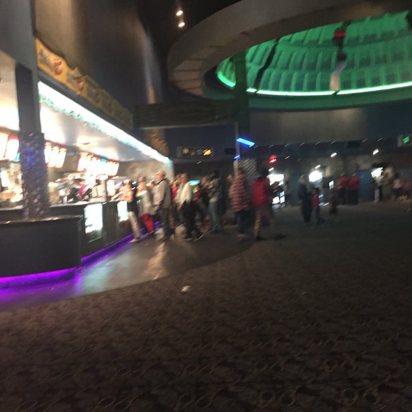 Photos at Méga-Plex Guzzo Spheretech 14 - Saint-Laurent - 17 tips from ...