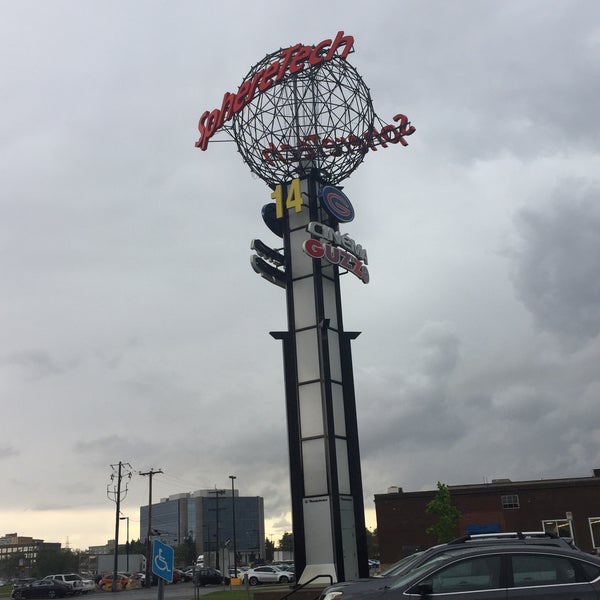 Photos at Méga-Plex Guzzo Spheretech 14 - Saint-Laurent - 17 tips from ...