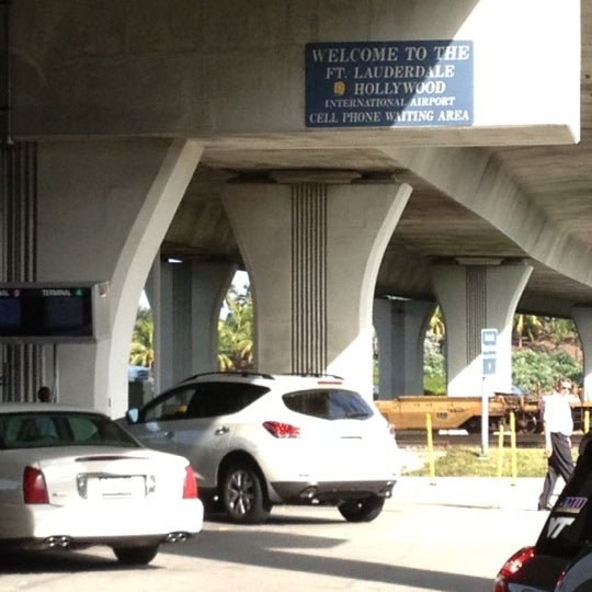 FLL Cell Phone Waiting Area - 11 tips