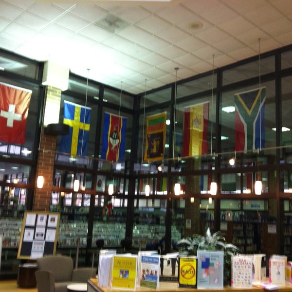 Elk Grove Library