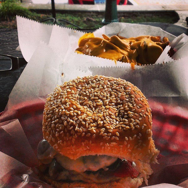 GoldBurgers - Newington, CT