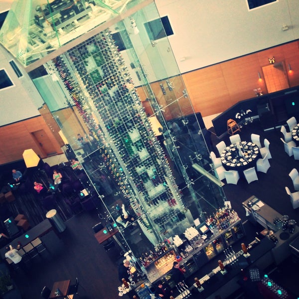 Angels' Wine Tower Bar - 11 tips