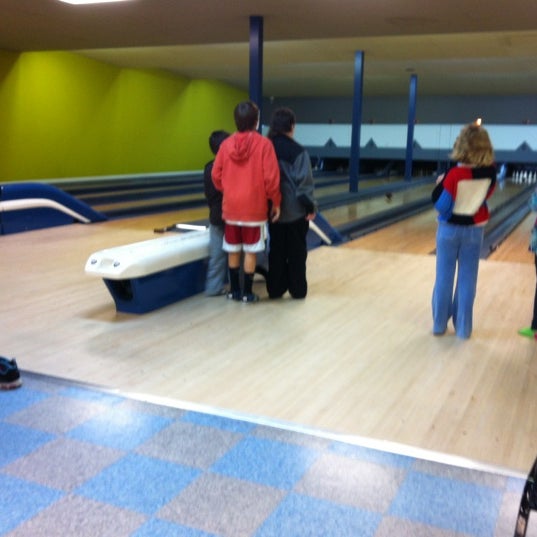 Barnum Recreation Duckpin Bowling Lanes (Now Closed) - 5 tips