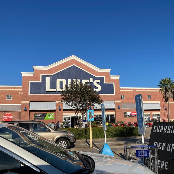 Lowe's - 5 tips from 854 visitors