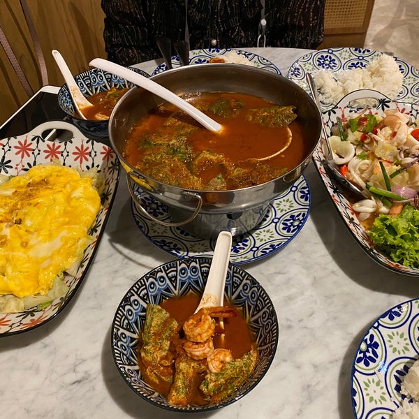 รสโปรด Ros Prod - Pathum Wan - ตรงข้าม CU Book