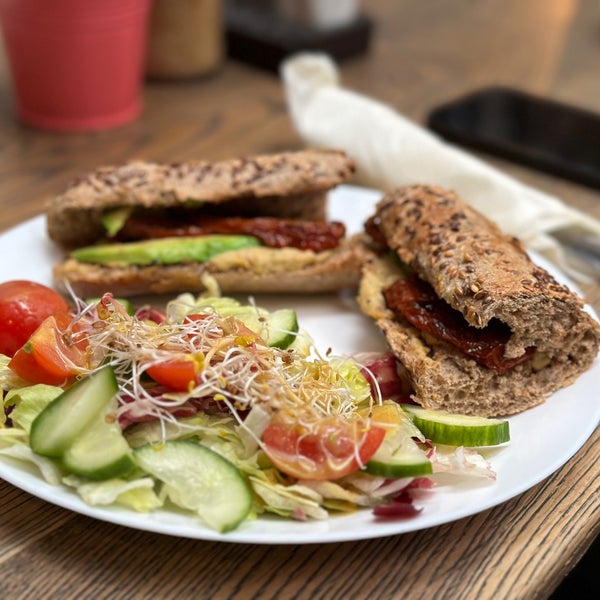 Cafe Magia - Stare Miasto - Plac Mariacki 3