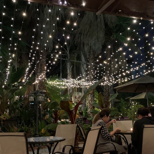 Heyri Coffee House (헤이리) - Wilshire Center - Koreatown - 755 S Hobart Blvd