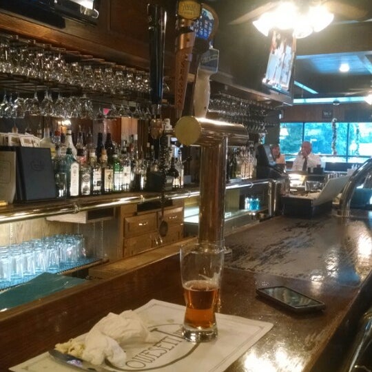 Cowesett Inn - 6 tips from 305 visitors