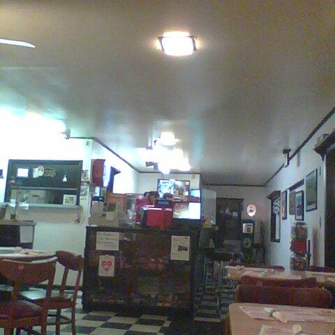 Valor House Diner - Diner in Pittsville