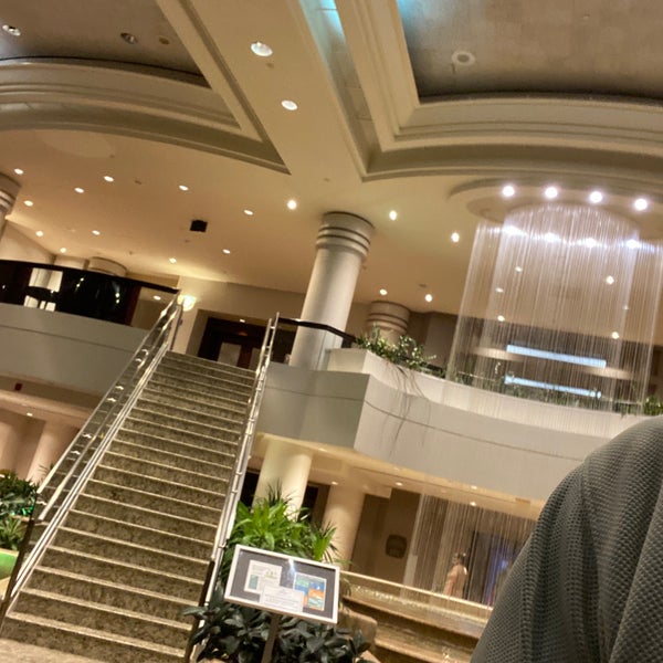 Hilton East Brunswick - Hotel in East Brunswick