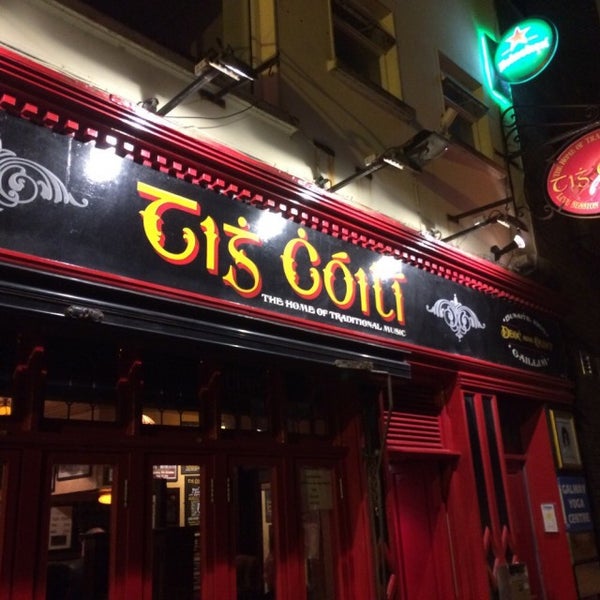 Tigh Cóilí - Bar in St. Nicholas