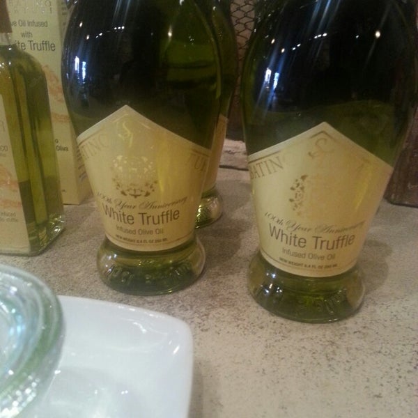 St. Helena Olive Oil Co. (Now Closed) - Gourmet Shop in Saint Helena