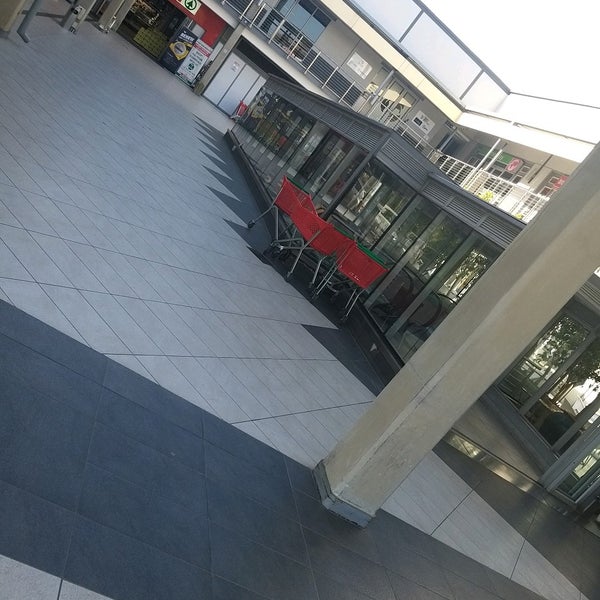 Atholl Square - Shopping Mall in Sandton