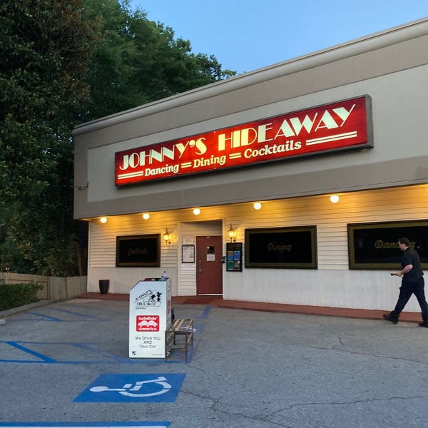 Photos at Johnny's Hideaway - North Buckhead - 51 tips from 3740 visitors