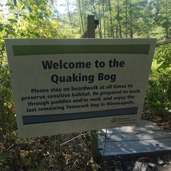Quaking Bog - Hiking Trail in Minneapolis