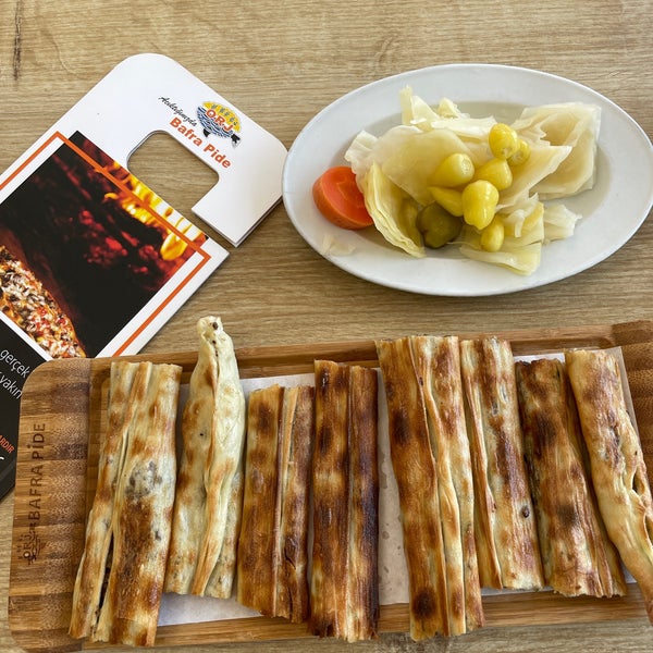 Bafra Pide - Cevizli - 142 tips from 4106 visitors