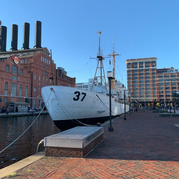 USCGC Taney (WHEC/WPG 37) - Inner Harbor - 301 E Pratt St